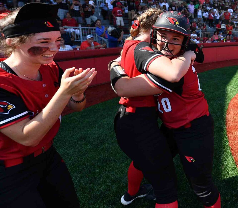 Canfield punches ticket to state final after Morell’s game-winning bunt ...